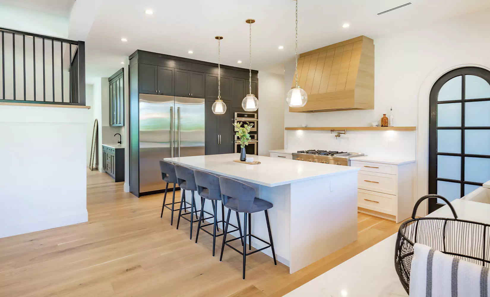 Small L Shaped Kitchen Table