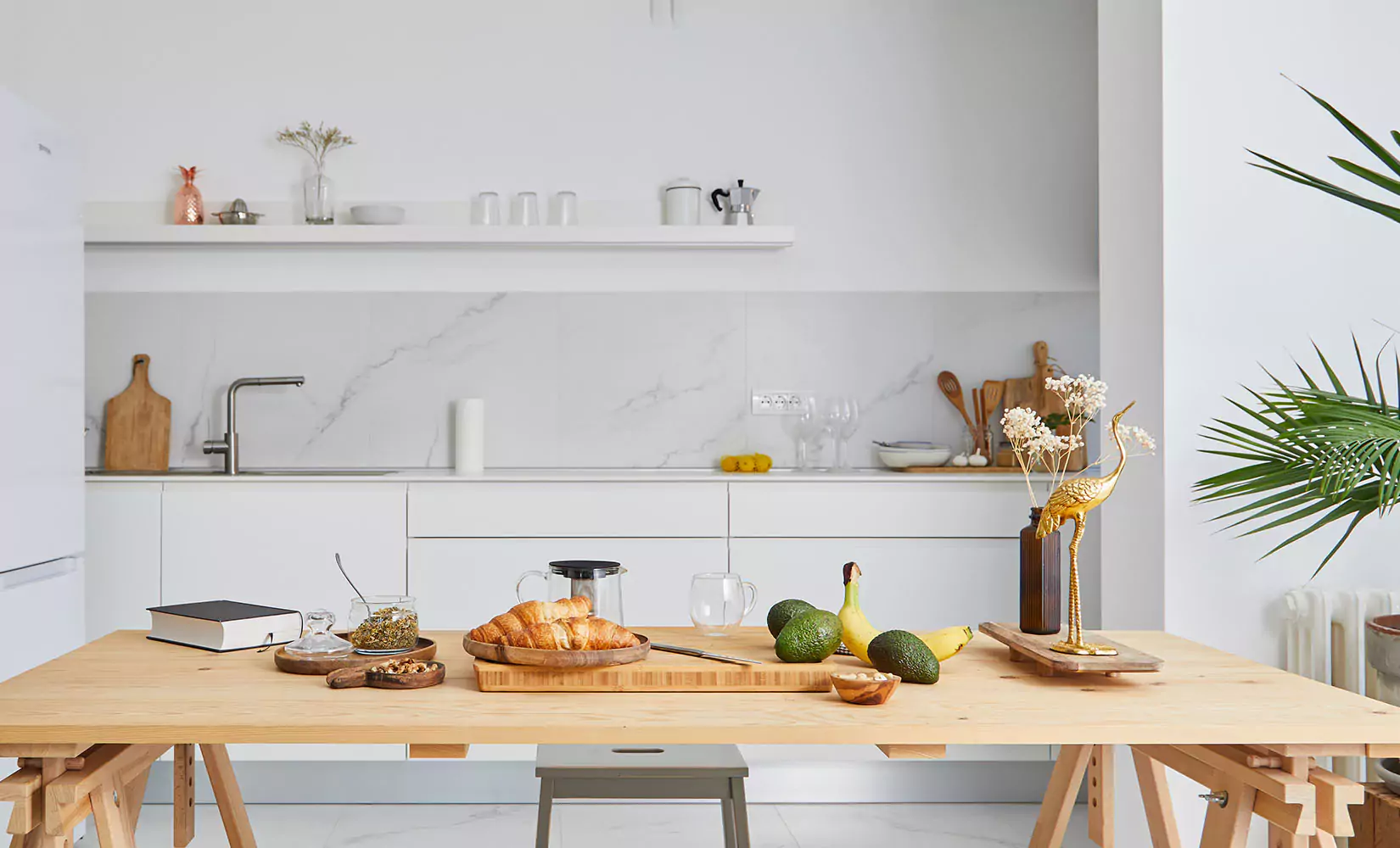 One-Wall Kitchen Layouts: 17+ Design Ideas and Tips